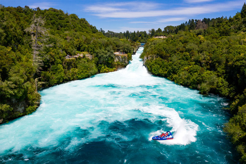 Hukafalls Jet: Jet Boat Taupo, NZ's Favourite Jet Boat Ride
